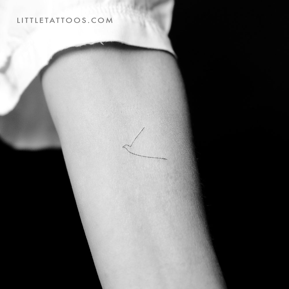 One Line Hummingbird Temporary Tattoo - Set of 3 – Temporary Little Tattoos